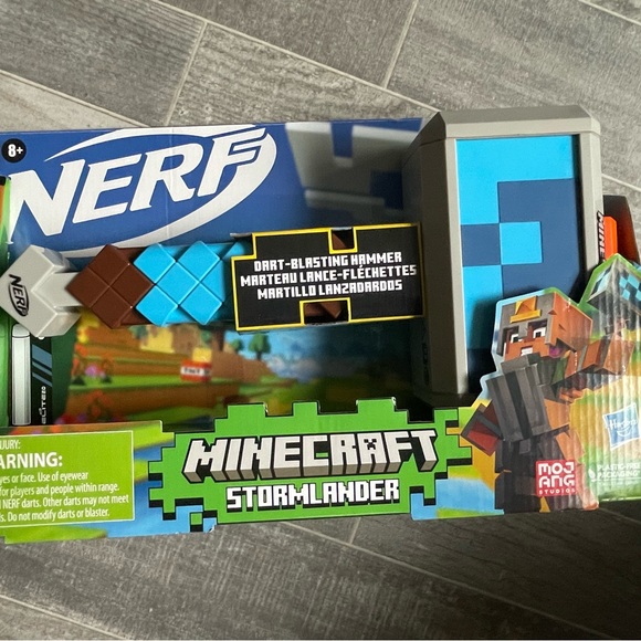 Nerf | Toys | Nerf Minecraft Stormlander Dartblasting Hammer Fires 3 ...